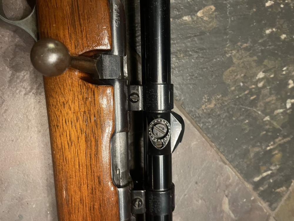 Savage Model 5 Deluxe .22 Rifle SN 99D - Swico Auctions