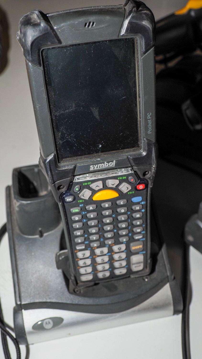 Symbol MC9090 mobile computer - Swico Auctions