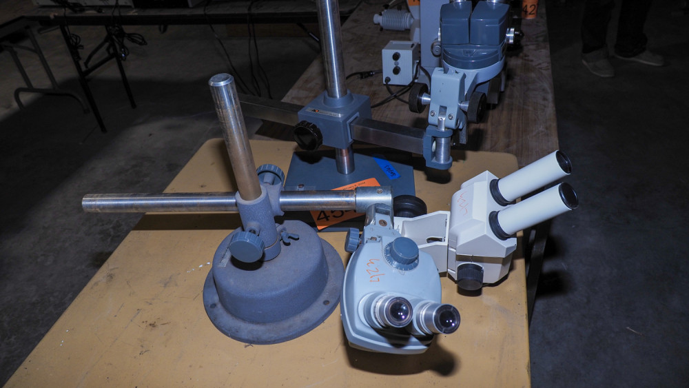 3 stereoscopes - Swico Auctions