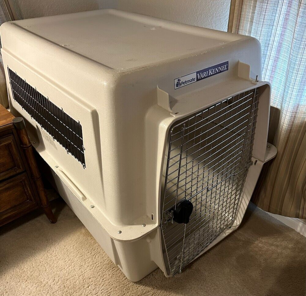 Large dog kennel - Swico Auctions