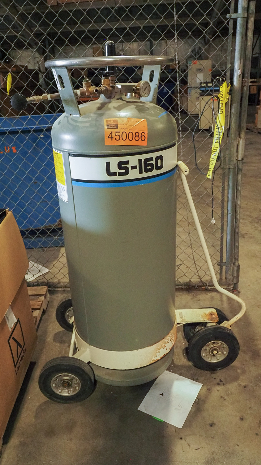 LS-160 nitrogen tank with dolly - Swico Auctions