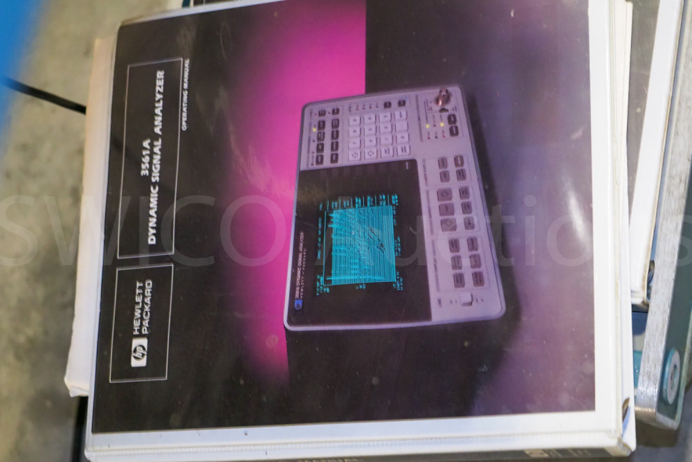 HP 3561 a dynamic signal analyzer - Swico Auctions